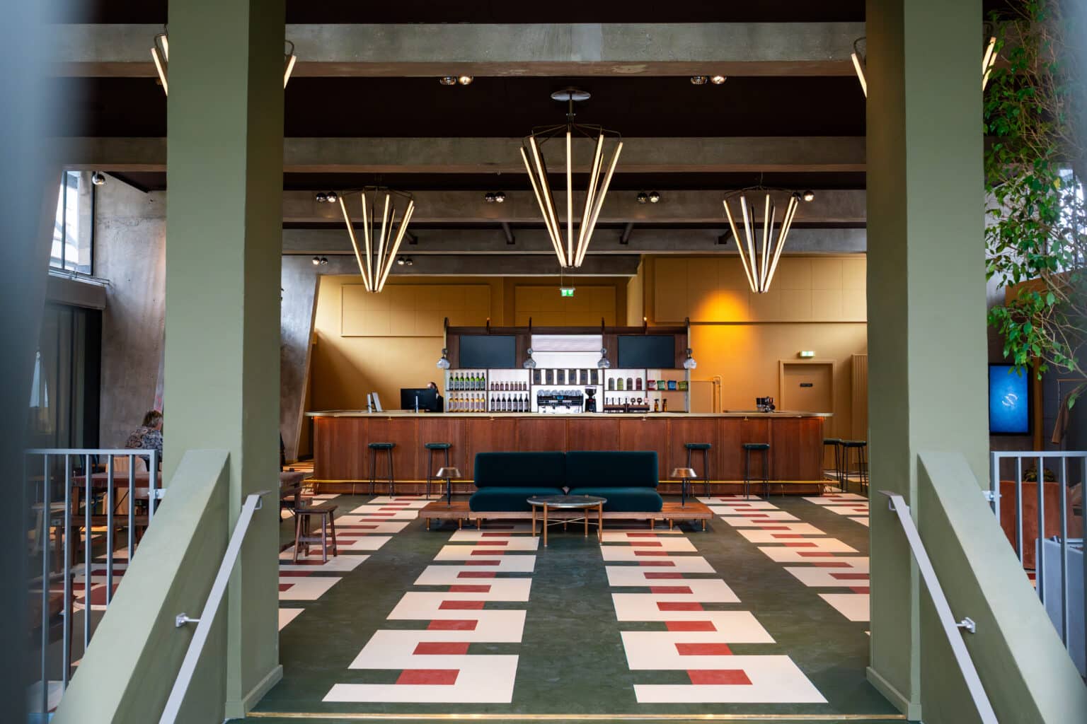 Finally Friday - Roberta's society